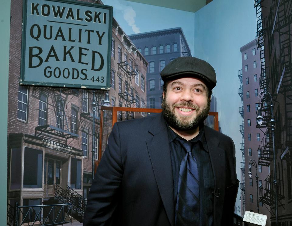 Dan Fogler on 'Fantastic Beasts' Addition to Warner Bros. Hollywood ...