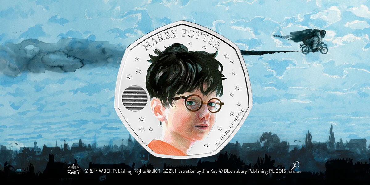 Better than a Chocolate Frog Card? Royal Mint issues Harry Potter coin ...